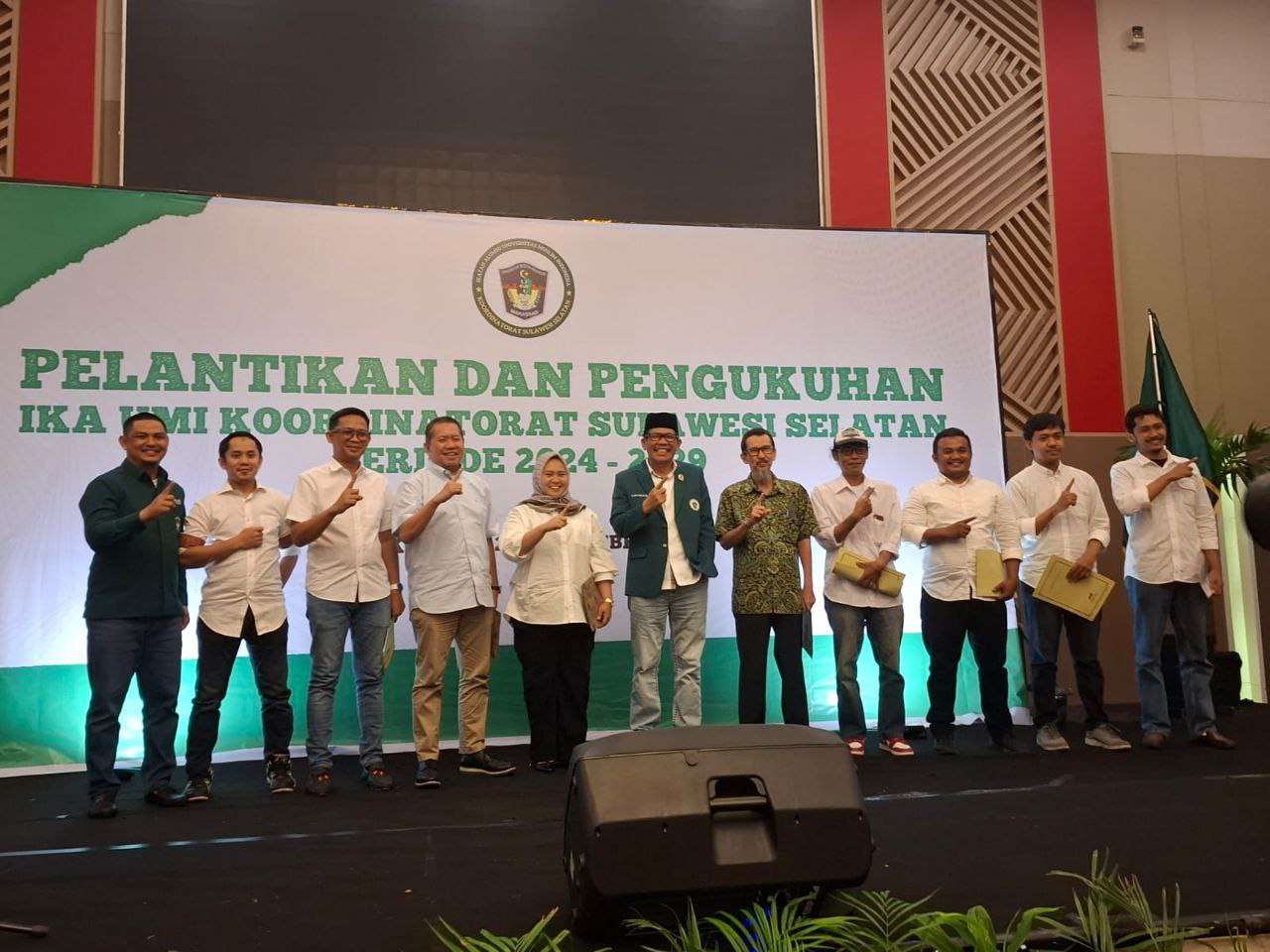 Azhar Arsyad Resmi Jabat Jabat Ketua IKA UMI Sulsel Periode 2024-2029 ...