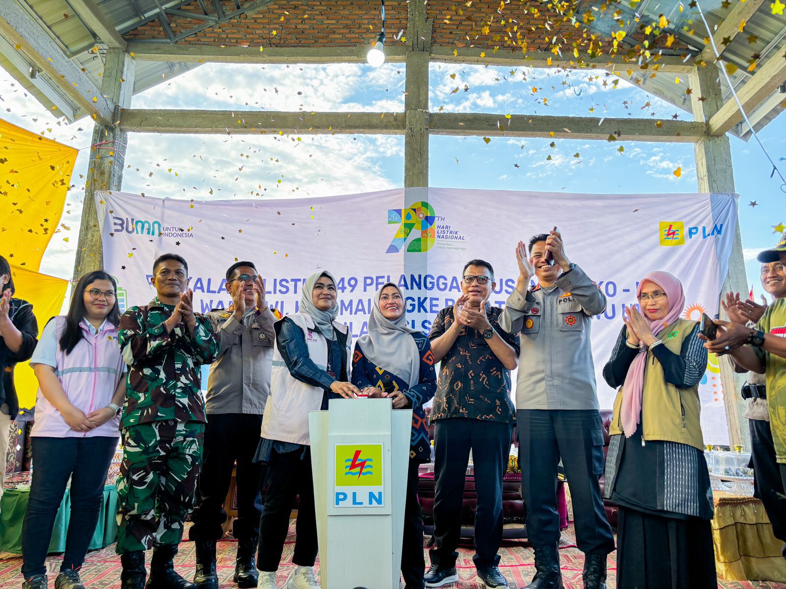 PLN Hadirkan Inovasi SuperSUN untuk Jangkau Daerah 3T di Sulawesi Selatan pada Momen Hari ...